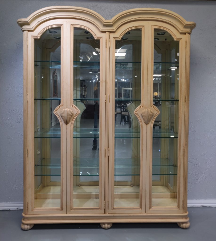 Double Lighted Curio – Blum's Fine Furniture Co.